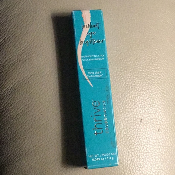 Thrive | Makeup | Thrive Causemetics Brilliant Eye Brighter Stella ...